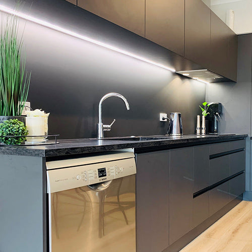 Matte Colour Glass Splashback– Haynes Glass